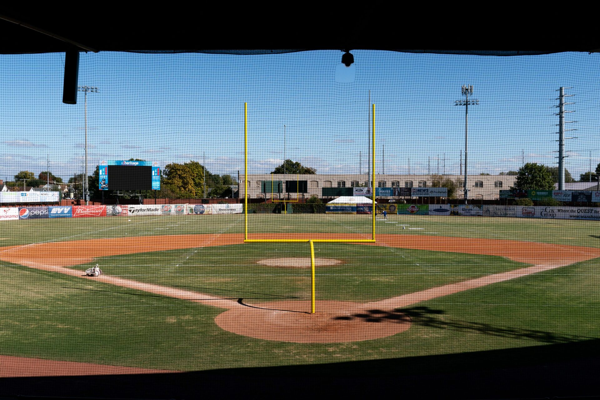 The 25 Oldest Baseball Stadiums: Where MLB History Comes Alive - ATL ...